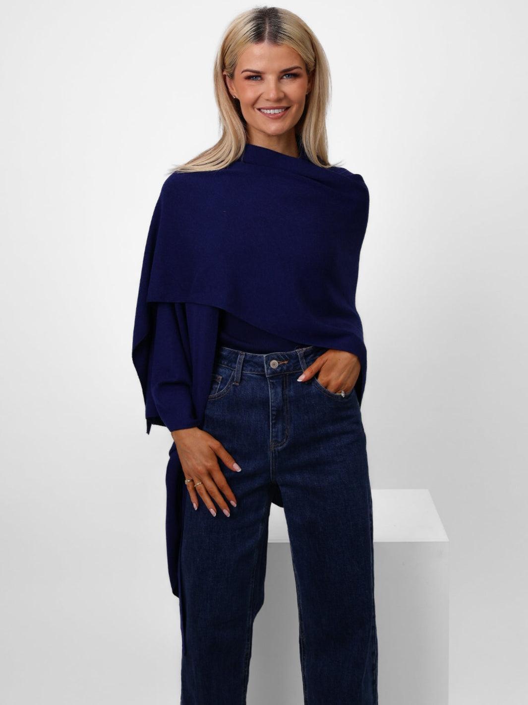 Kate & Pippa Sandi Wrap In Navy – Nicola Ross